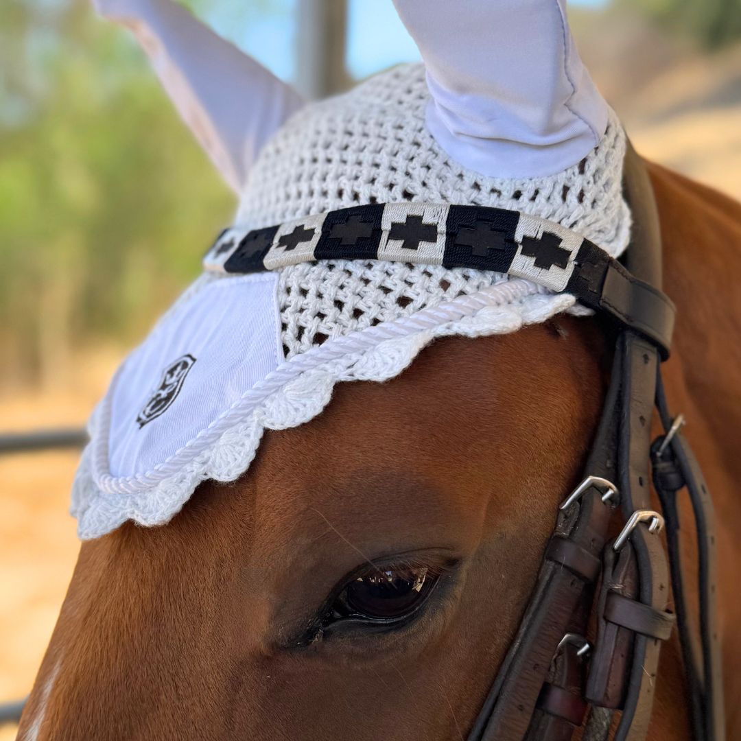 B&W - White Fly Hat – Lazy B Western Wear & Tack